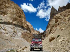 Zanskar Valley Jeep Tour – Ashoka Adventure